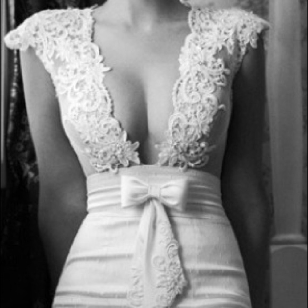 2014 Mermaid Wedding Dress Lace Sexy Sheer Capped Lac… Gem